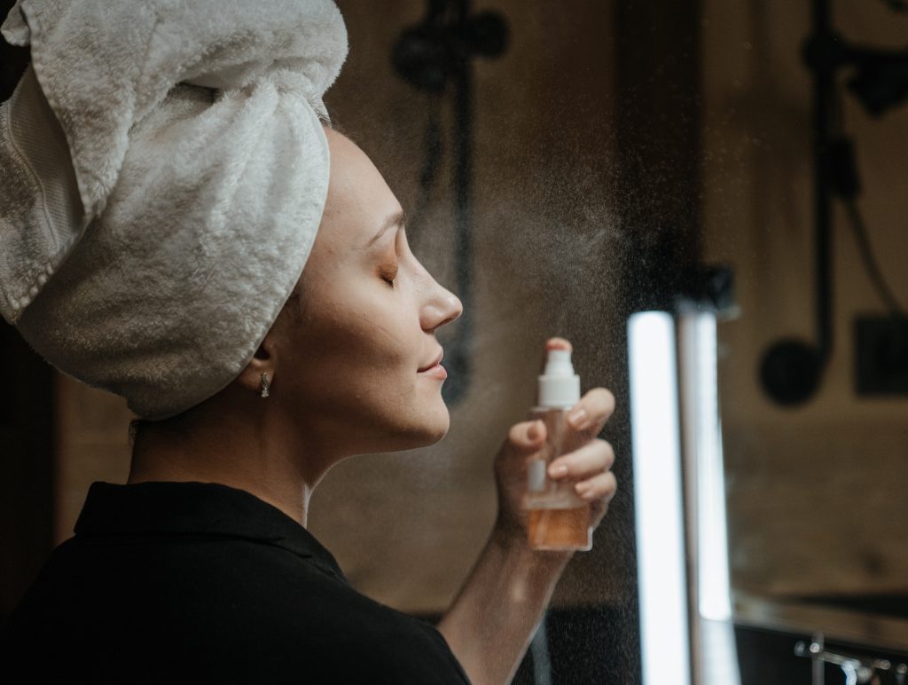 Best Makeup Setting Sprays for Each Skin Type · Care to Beauty