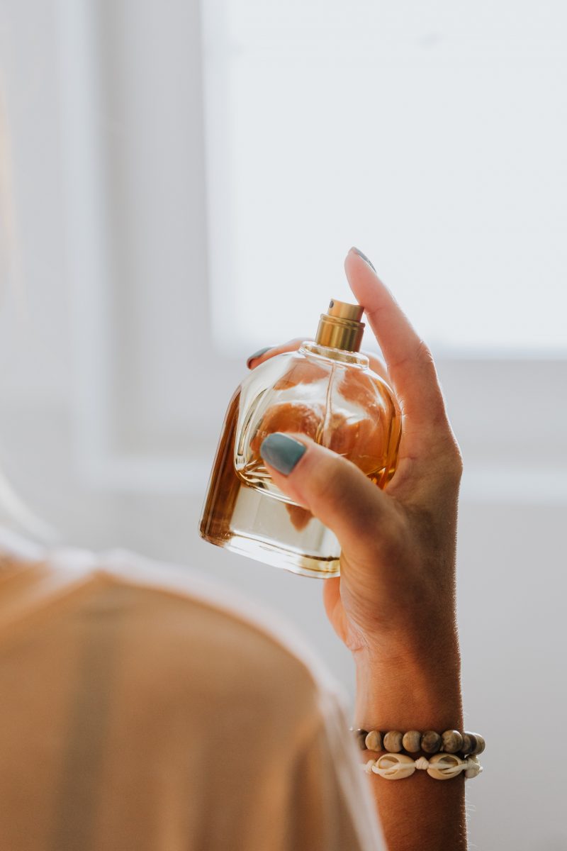 Our Top 6 Everyday Perfumes for Women · Care to Beauty